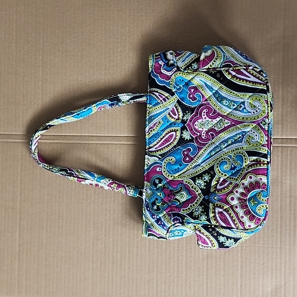 Vera Bradley | Bags | Vera Bradley Zoe Silk Paisley Purse | Poshmark
